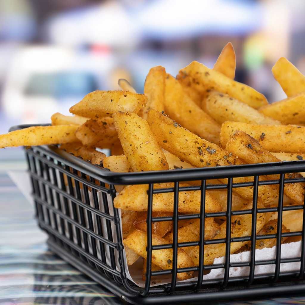 FOMO Burger delivery service in UAE | Talabat