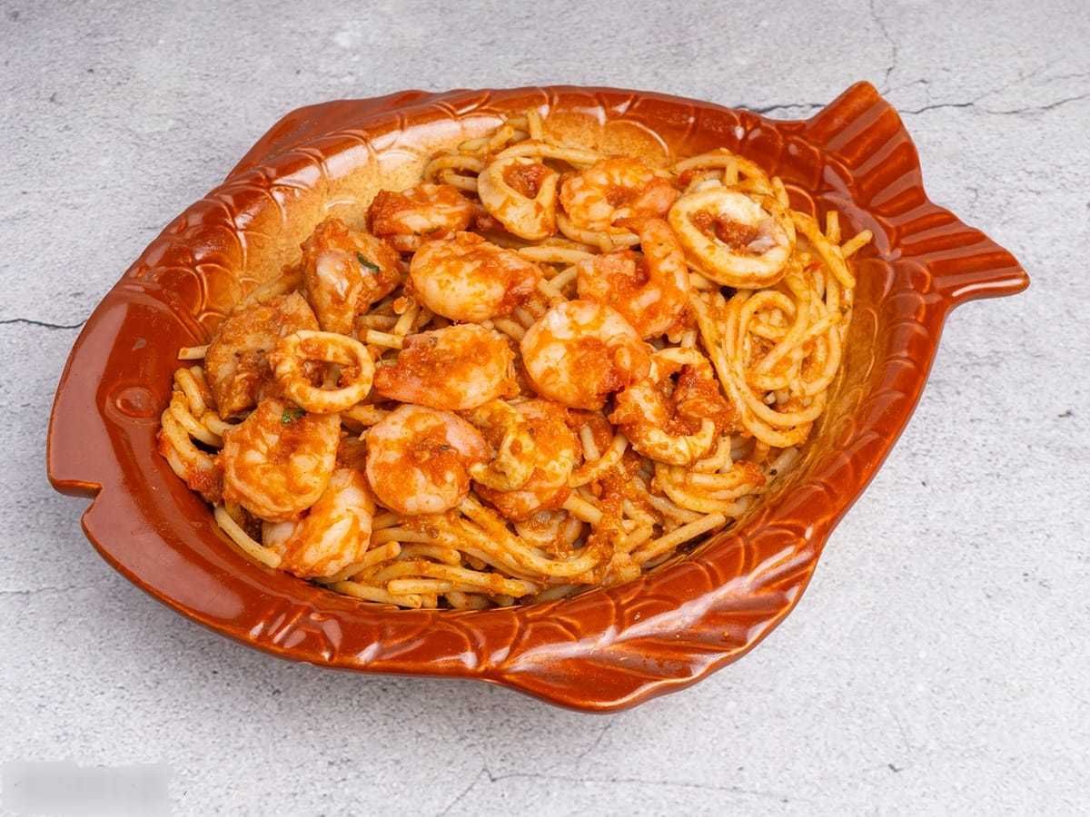 Fisher Basket delivery service in UAE | Talabat