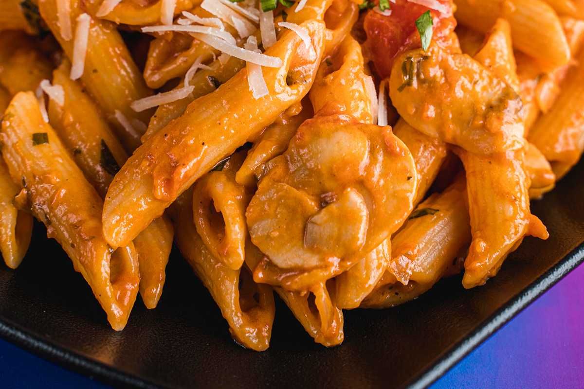 Project Pasta delivery service in Qatar | Talabat