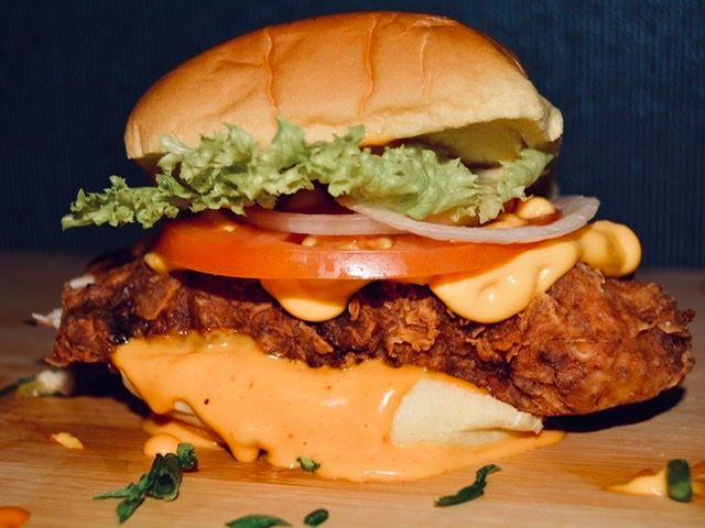 Blast Burger delivery service in Oman | Talabat