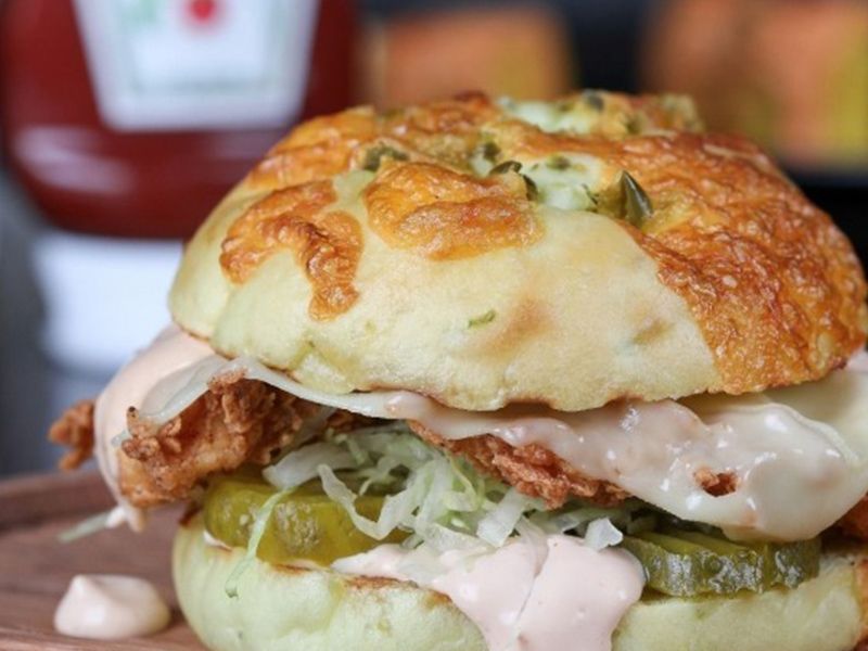 220 Two Twenty Restaurant delivery service in Qatar | Talabat