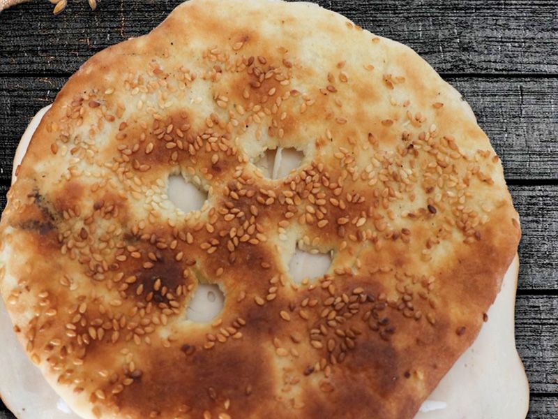 Kaak And Tea delivery service in Qatar | Talabat