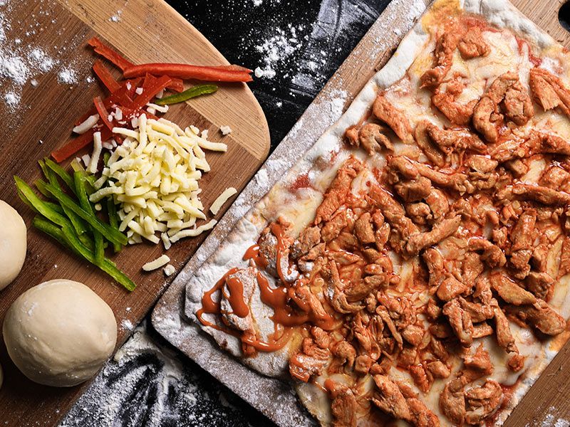 Pizza Roll delivery service in Qatar | Talabat