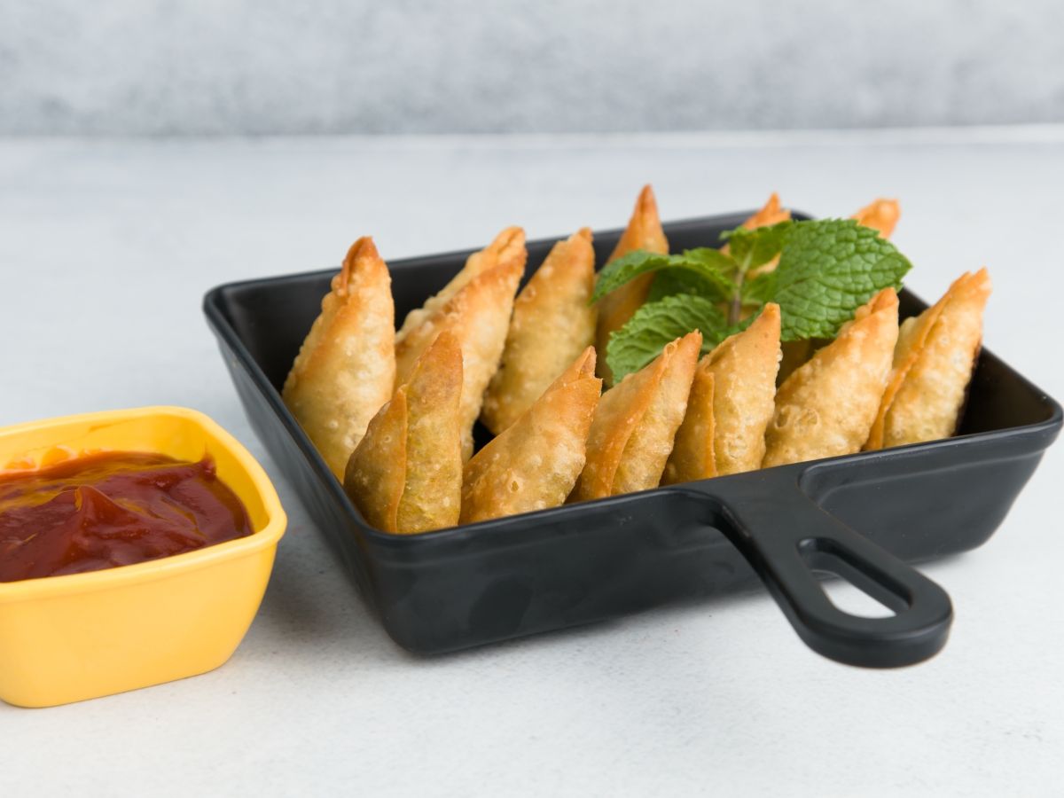 Marqooq for Traditional Food delivery service in Bahrain | Talabat