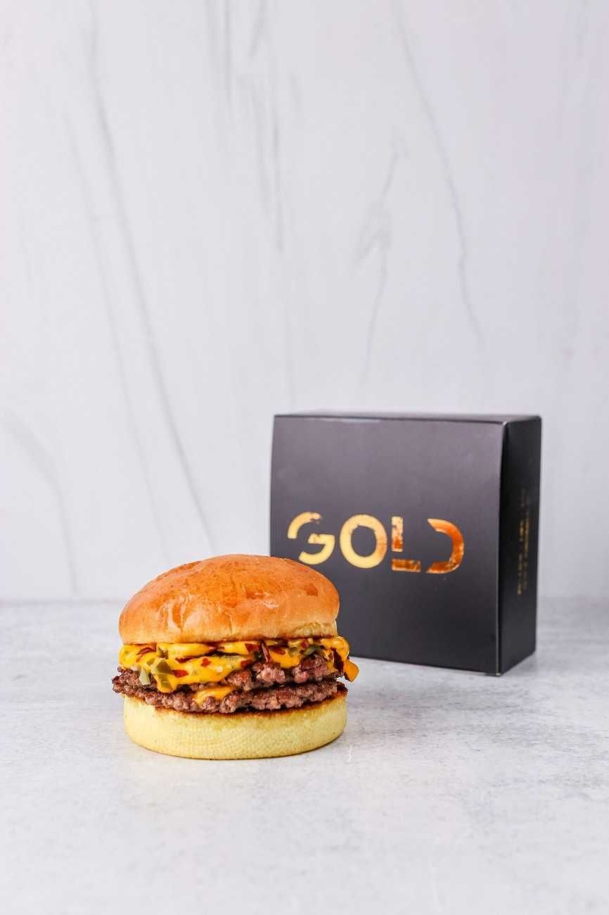 Gold Burgers delivery service in Jordan | Talabat