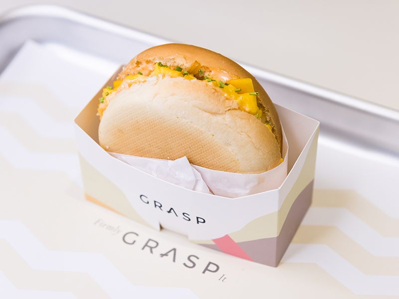 Grasp delivery service in Qatar | Talabat