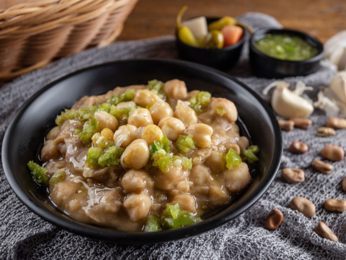 Falafil Al Rabiah Al Khadhra delivery service in UAE | Talabat