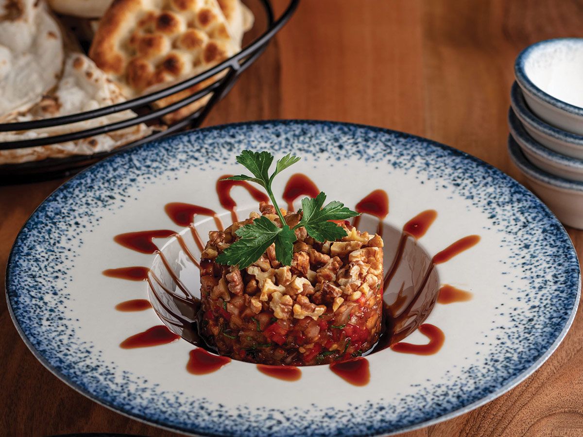 Uzman Restaurant delivery service in Qatar | Talabat