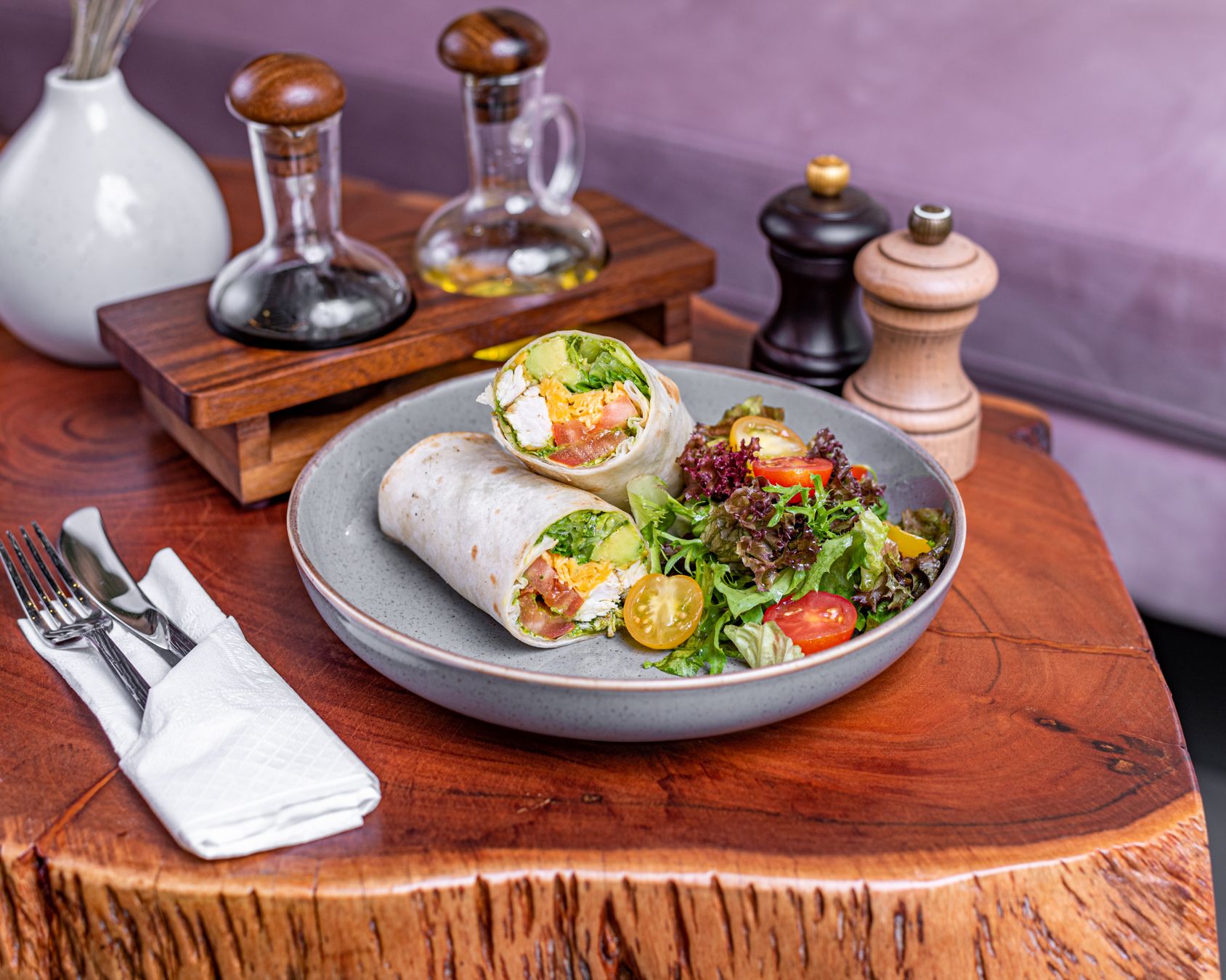 Salad Box Restaurant delivery service in UAE | Talabat