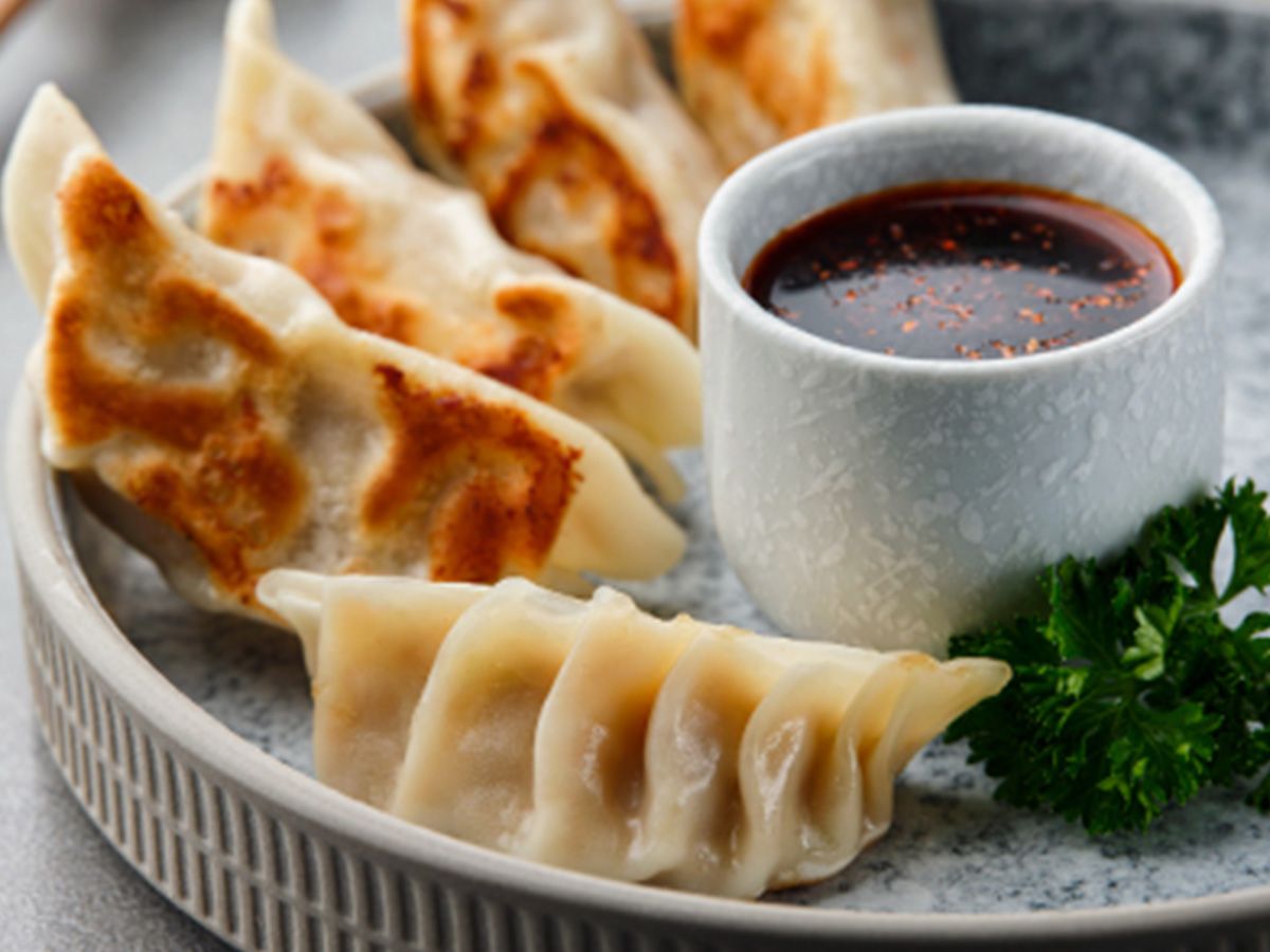 Sushi Library delivery service in Qatar | Talabat