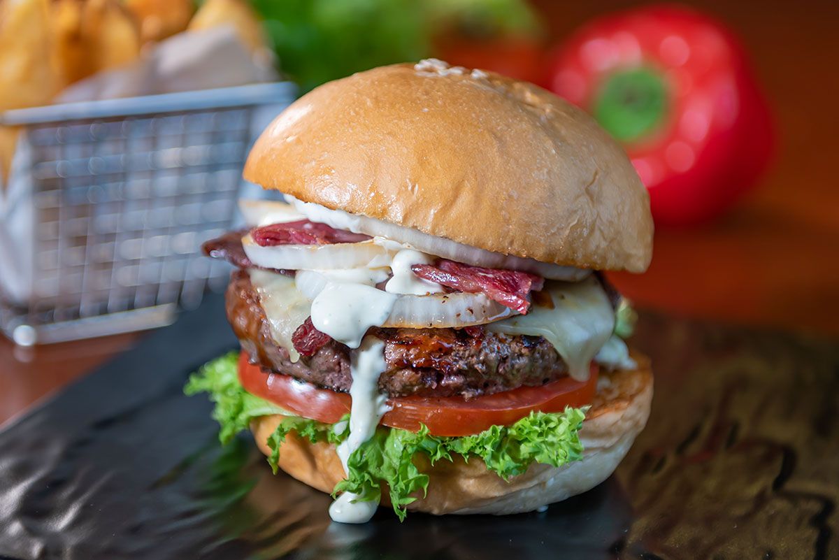 Fuddruckers delivery service in Bahrain | Talabat