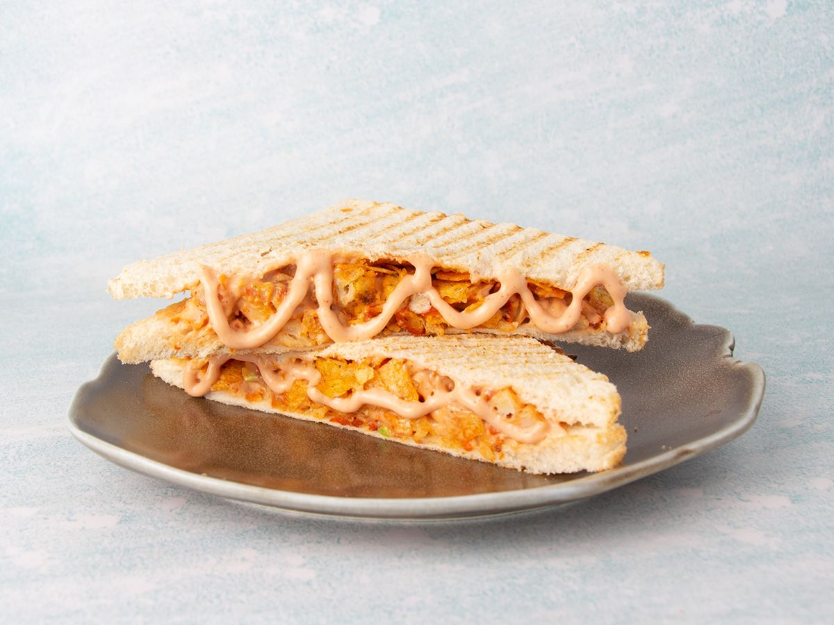 Karak Madbot delivery service in Oman | Talabat