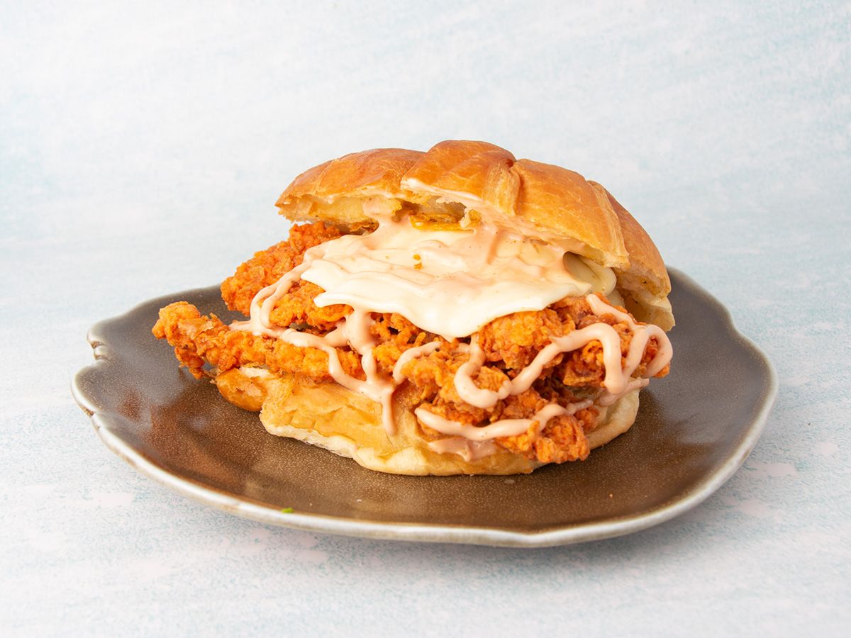 Karak Madbot delivery service in Oman | Talabat