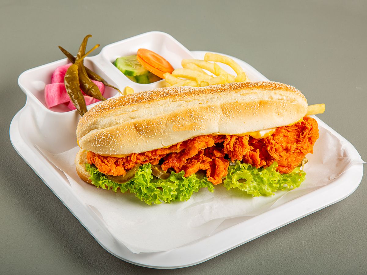 توصيل كافتيريا المشاهير سريع في الامارات | طلبات