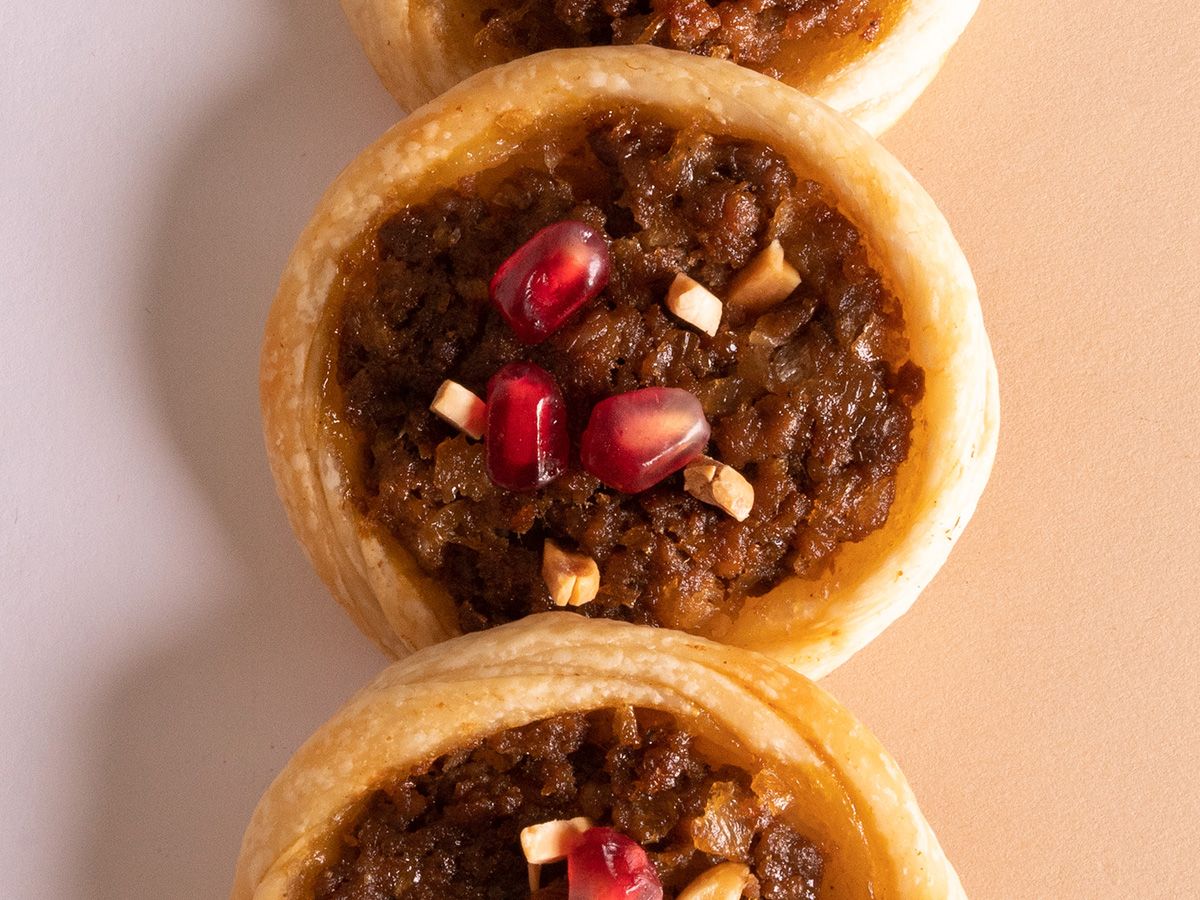 Baker's Bites delivery service in Qatar | Talabat