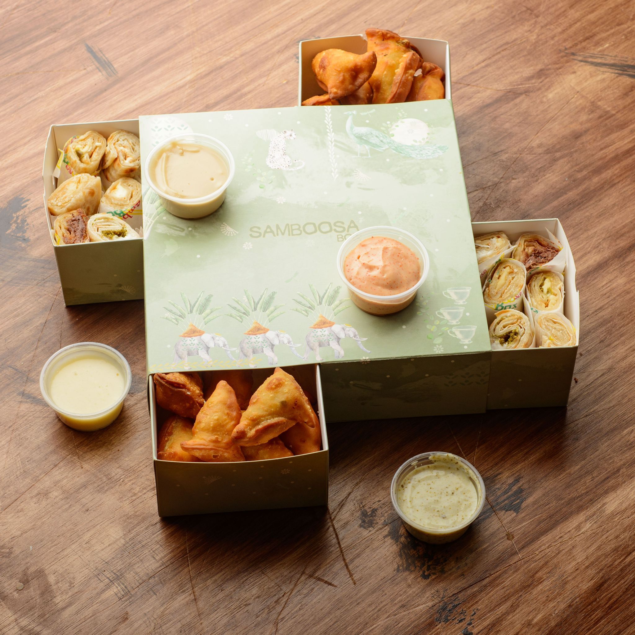 Samboosa Box delivery service in Kuwait | Talabat