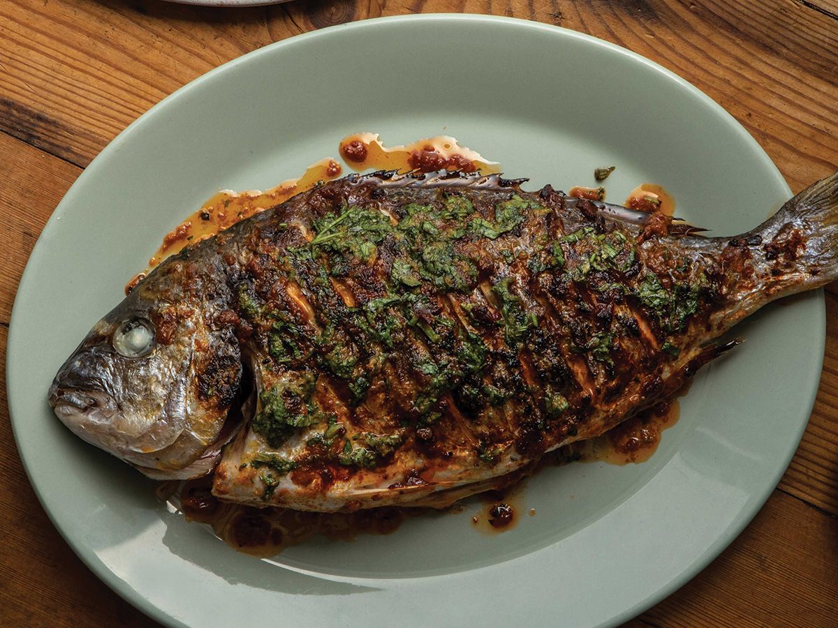 Fosfour Alkhaleej for seafood delivery service in UAE | Talabat