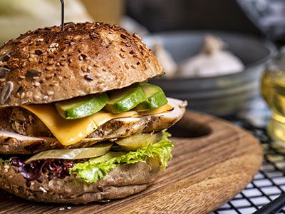 Shape Restaurant delivery in Dubai, Abu Dhabi and many other cities ...