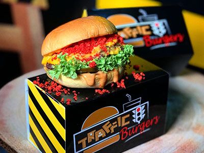 مطعم ترافيك برجر الإمارات | قائمة طعام ترافيك برجر | خدمة توصيل ترافيك ...