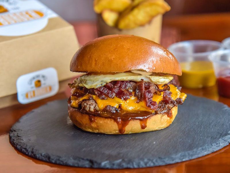 B4 Burger delivery service in Qatar | Talabat