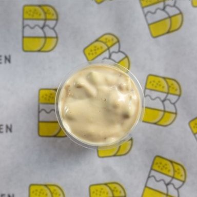 Between Buns delivery service in Jordan | Talabat