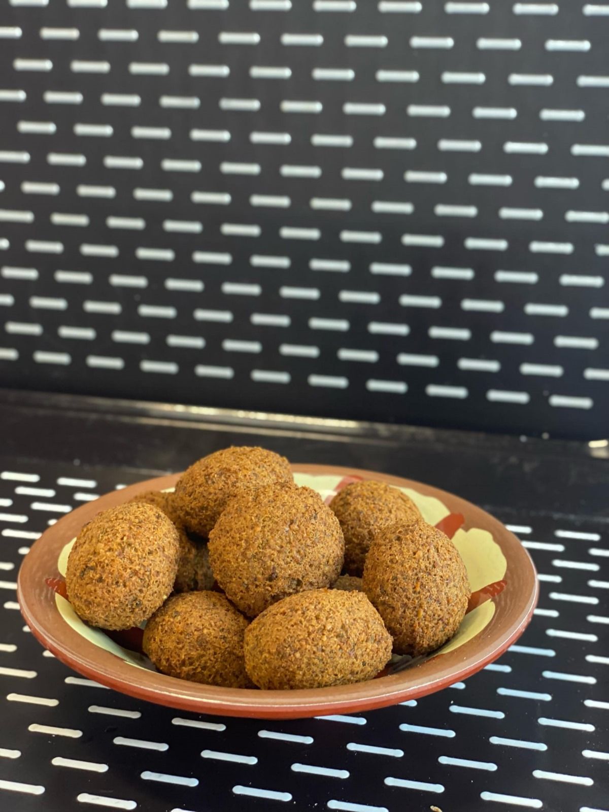 Falafel Al Khalili delivery service in Qatar | Talabat