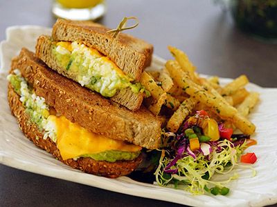 The Breakfast Club delivery in Kuwait | The Breakfast Club menu | Talabat