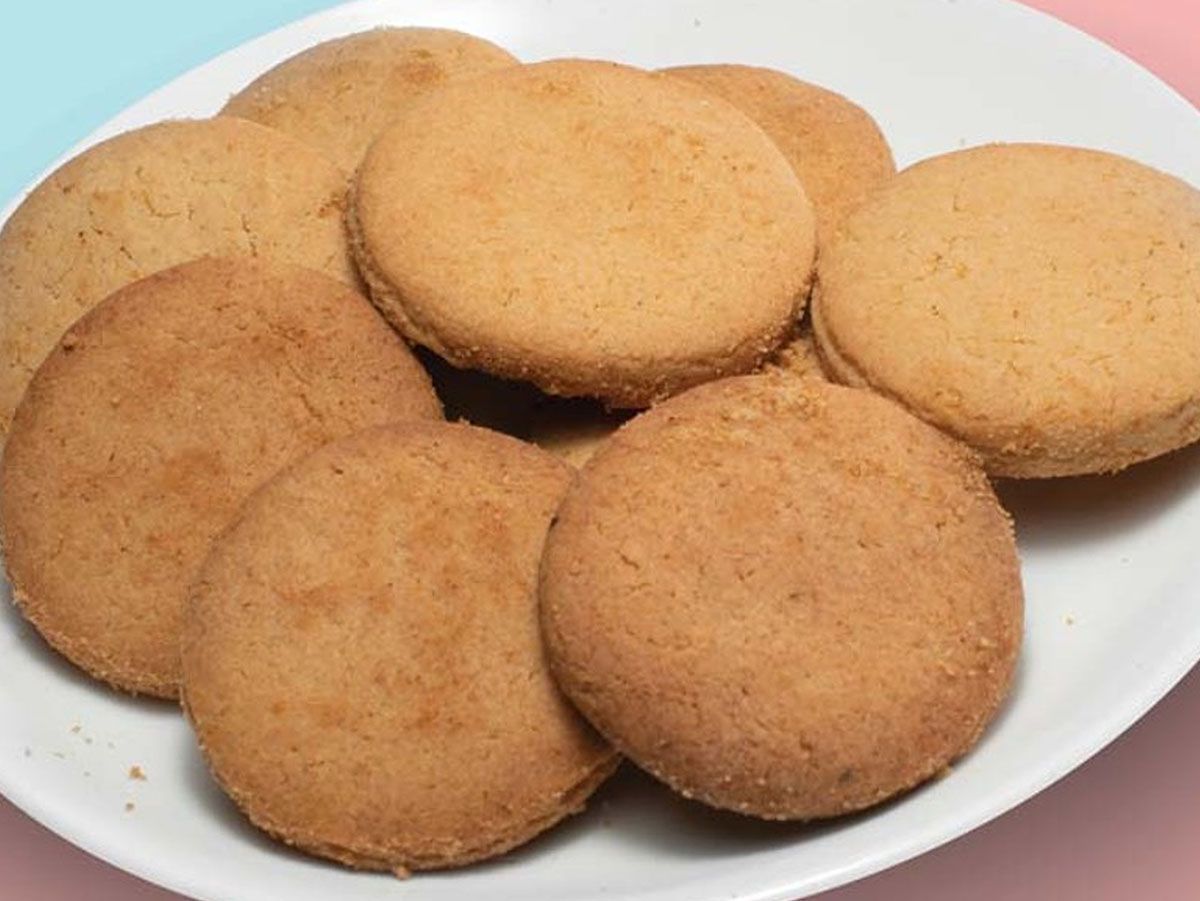 Golden bakes & sweets delivery service in Oman | Talabat