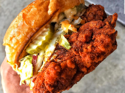 Ray's Fried Chicken delivery service in Jordan | Talabat