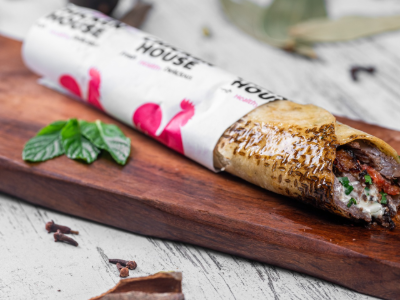 Chicken's House delivery service in Qatar | Talabat