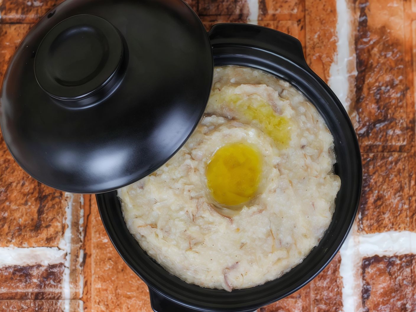 Omani Shiwa Cafe & Restaurant delivery service in Oman | Talabat