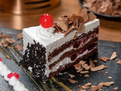Batteel Bakery delivery service in Qatar | Talabat