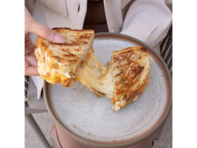 Rusk Artisanal Bakery delivery service in Qatar | Talabat
