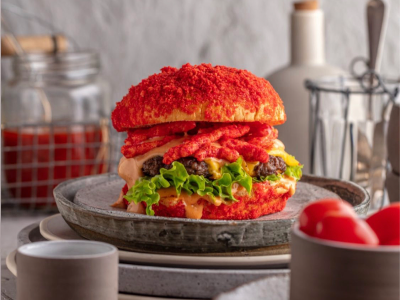 Cheat Burger delivery service in Qatar | Talabat