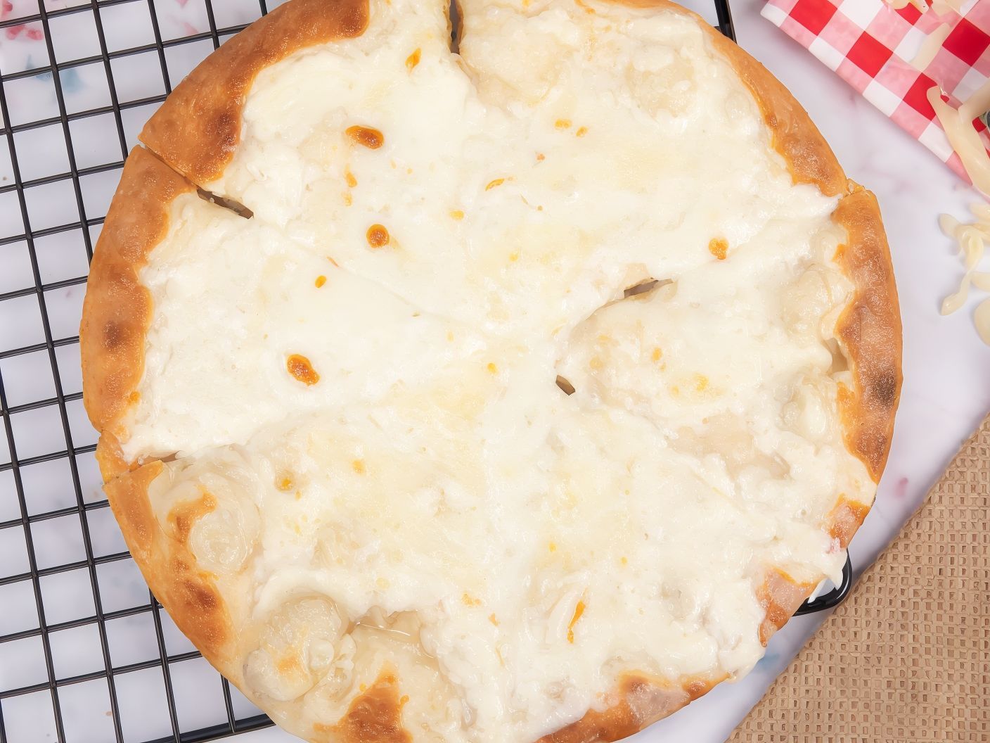 Mnaqish Al Dar delivery service in Oman | Talabat