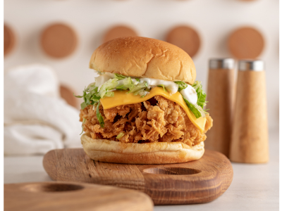 Change Up Restaurant delivery service in Qatar | Talabat