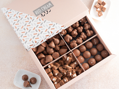 Red Cream delivery service in Kuwait | Talabat