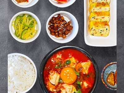 KKUM Restaurant delivery service in Qatar | Talabat