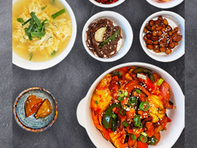 KKUM Restaurant delivery service in Qatar | Talabat
