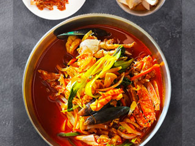 KKUM Restaurant delivery service in Qatar | Talabat