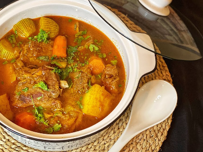 Um Khalid Kitchen delivery service in Bahrain | Talabat