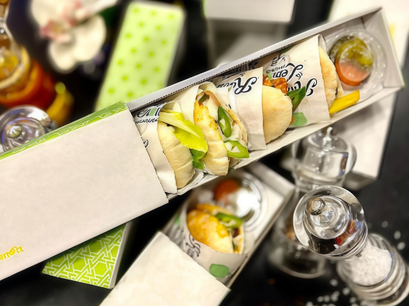 Kamoon and Lemon restaurant delivery service in Qatar | Talabat