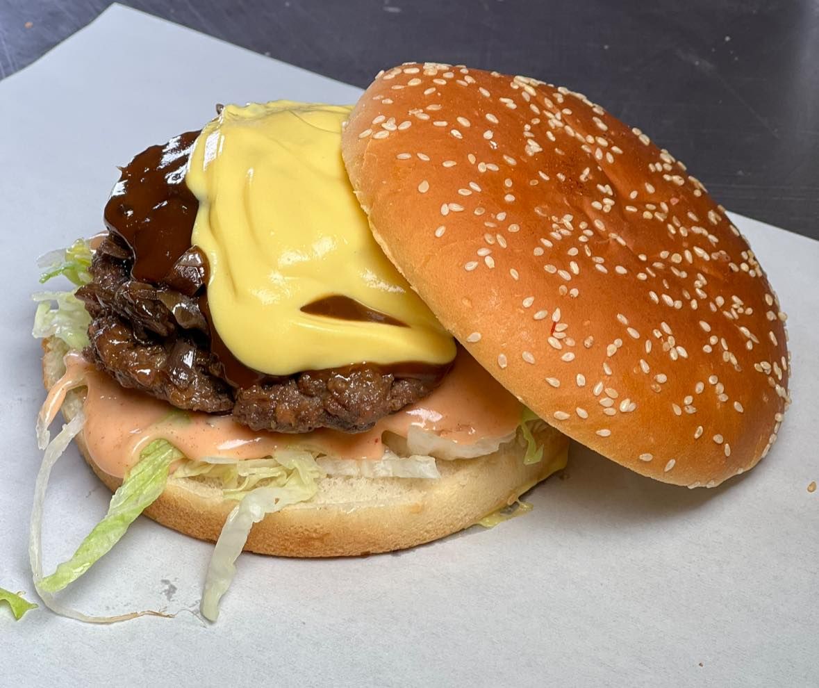 Famous Burger delivery service in Egypt | Talabat