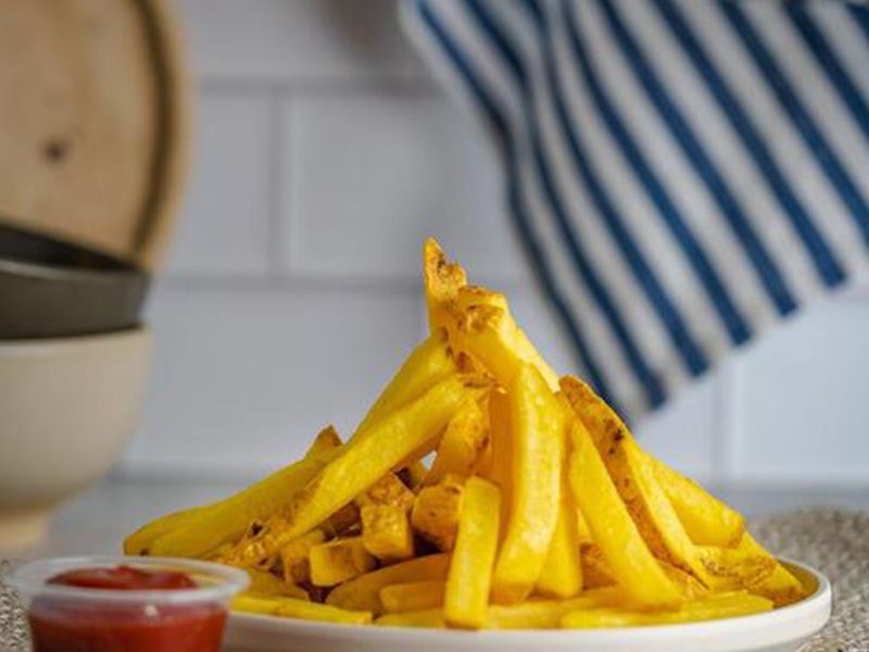 5G Burger delivery service in Kuwait | Talabat