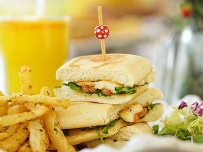 The Breakfast Club delivery in Kuwait | The Breakfast Club menu | Talabat