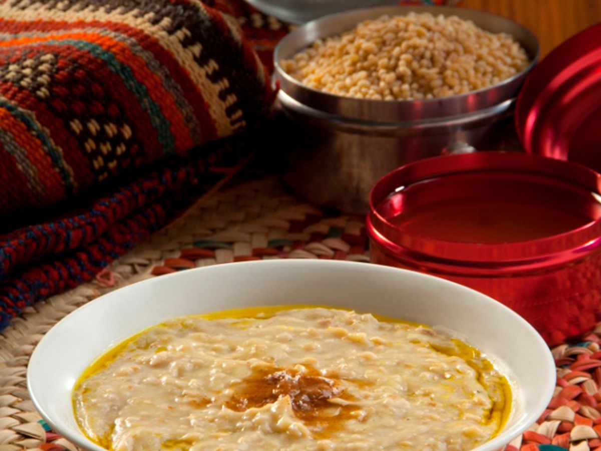 Majnoon Lahim delivery service in Qatar | Talabat