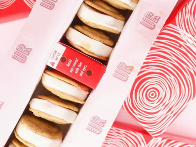 UR Cookies delivery service in Kuwait | Talabat