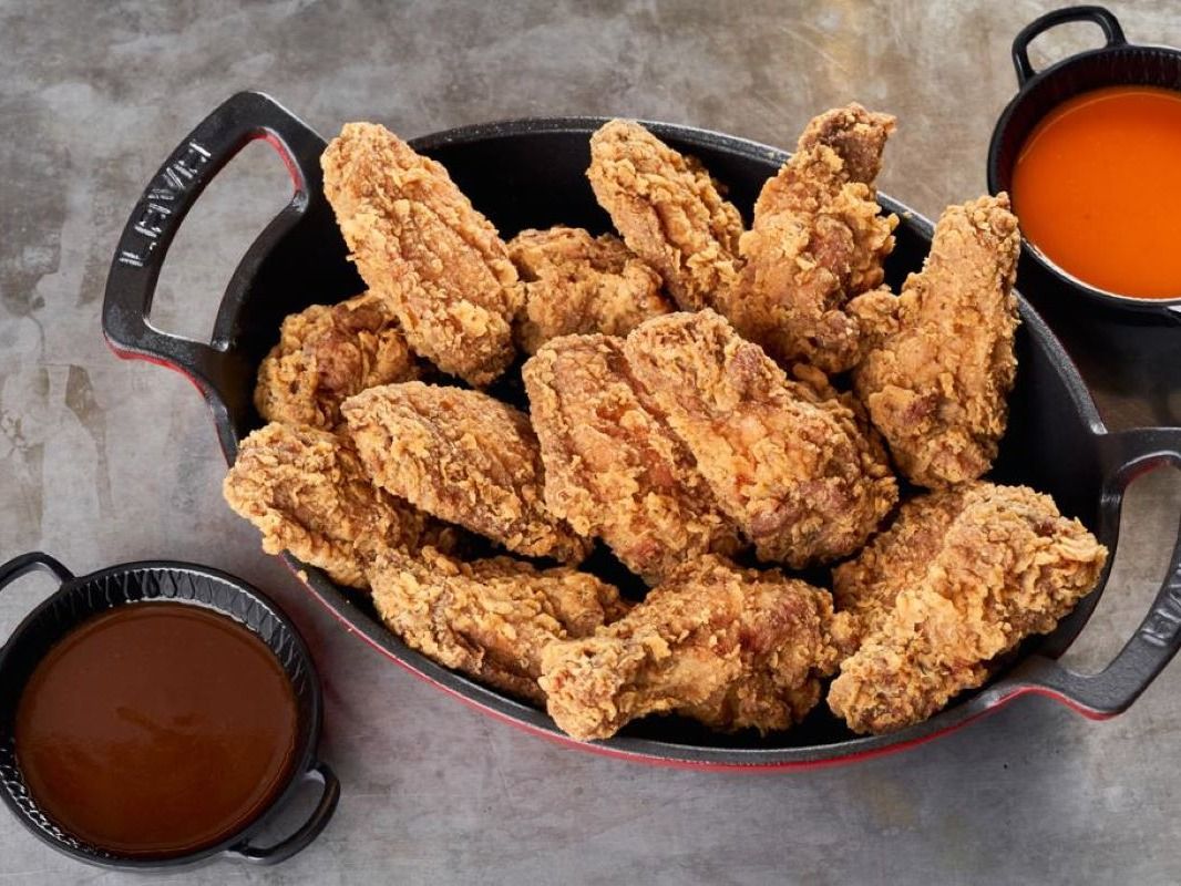 Wingz And Tingz delivery service in UAE | Talabat