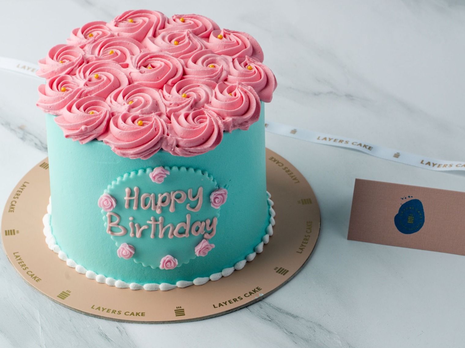 Layers Cake delivery service in Kuwait | Talabat