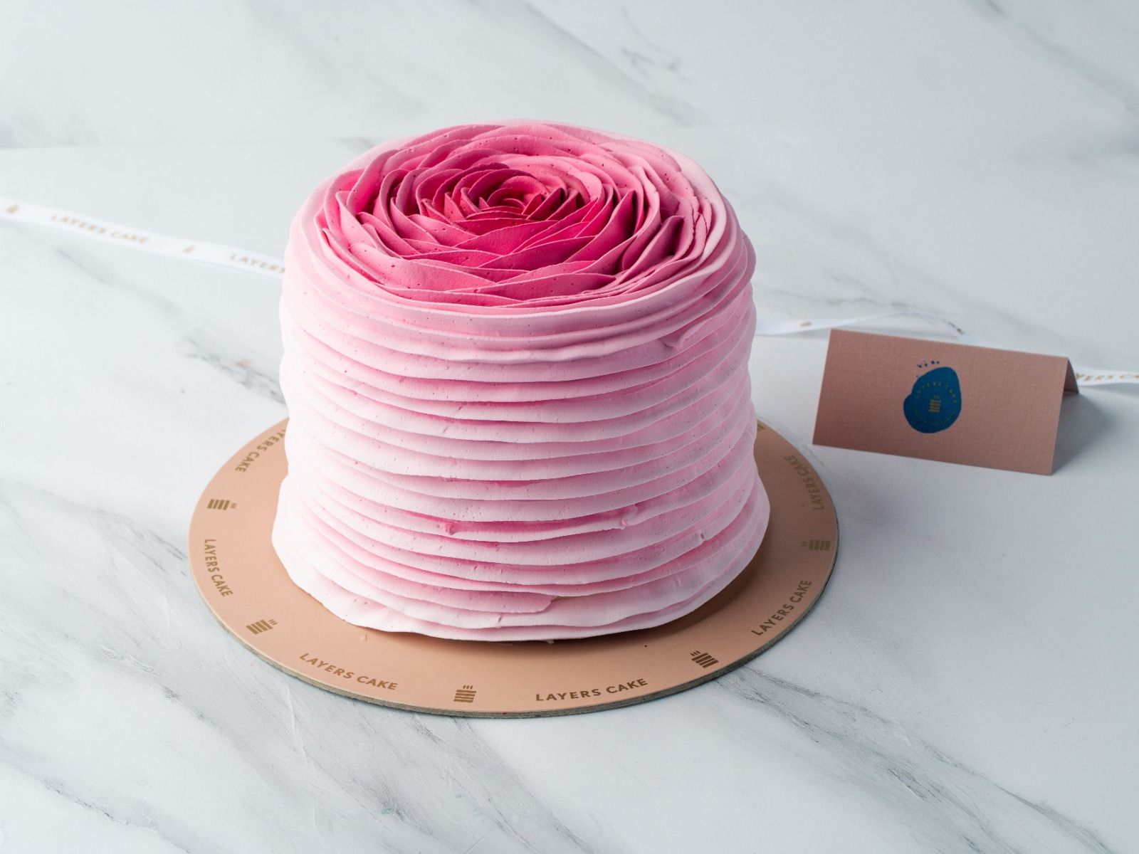 Layers Cake delivery service in Kuwait | Talabat